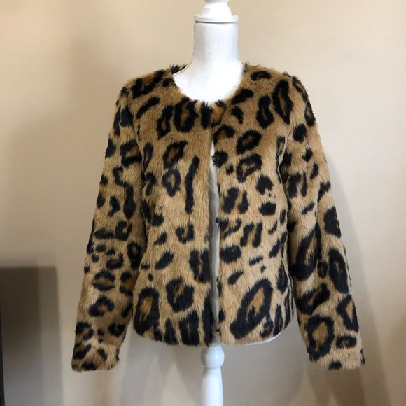 Romeo & Juliet Couture | Jackets & Coats | Romeo And Juliet Faux Fur Coat | Poshmark